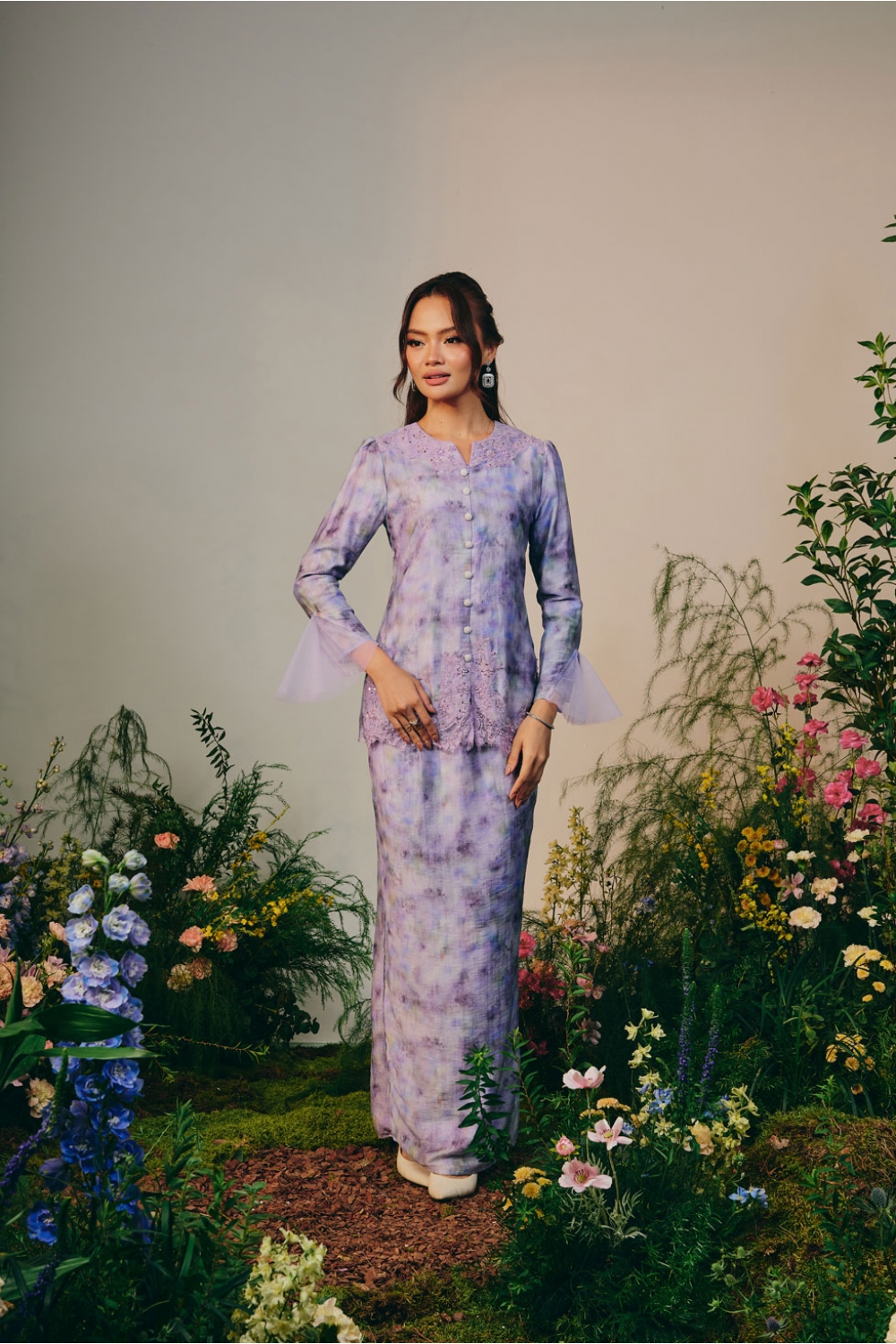 KALEYA KEBAYA - DEWBERRY