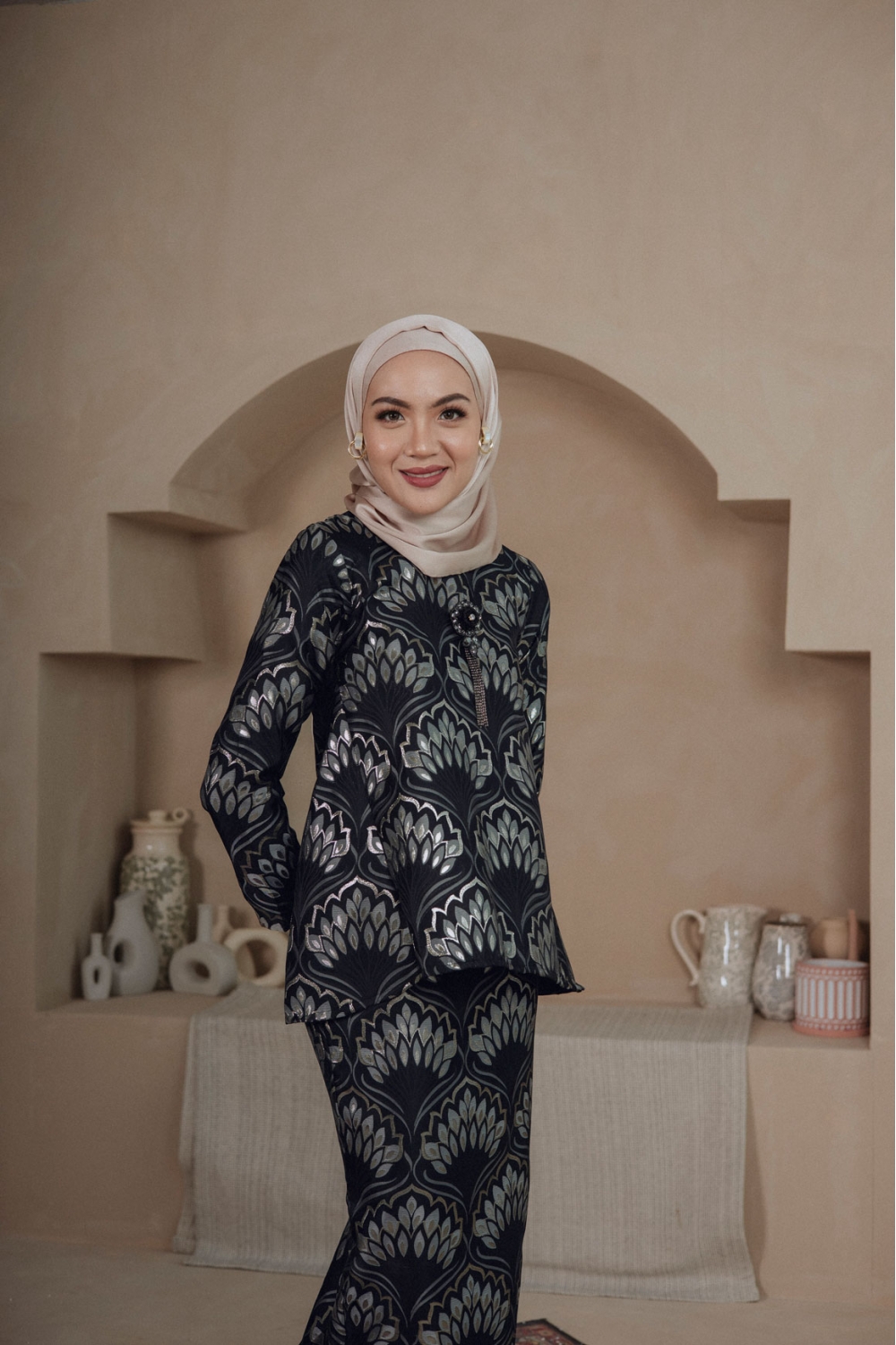 Wirda Brocade Saree - Black